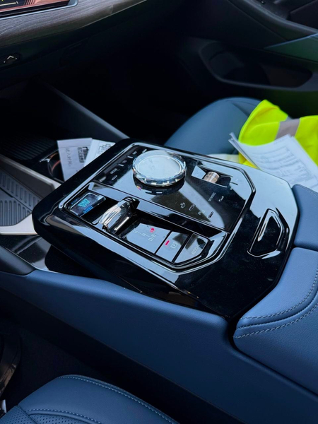 BMW i5 eDrive 35L 2024 В НАЛИЧИИ и в кредит%