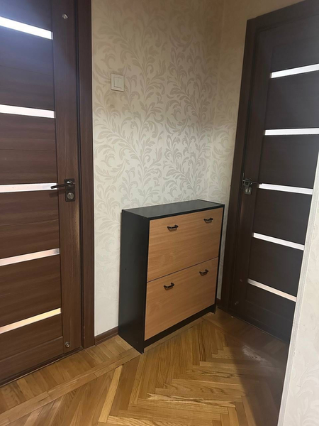 Дружба Народов Продается 3 комнатная квартира ремонт Миллий Бог
