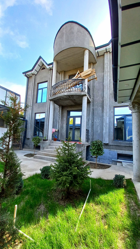 Танхаус  tanhause hovli 2 qavatli uy,