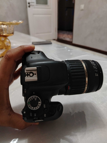Canon rebel t3i sotiladi