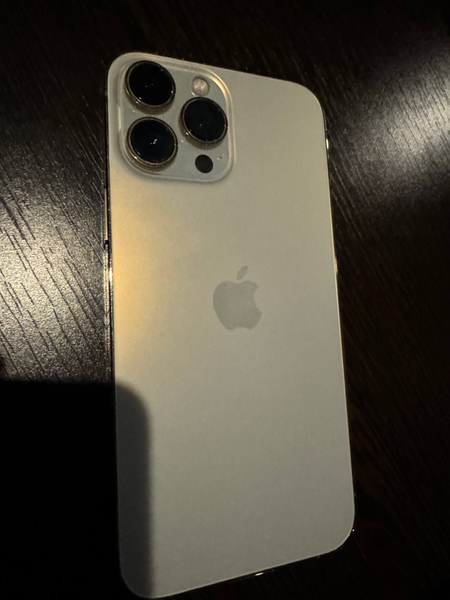 Iphone 13 promax gold