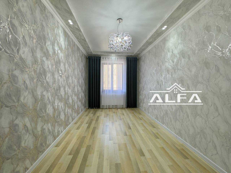 3 xonali 100m2+ochiq balkon 4-qavat.8 qavatli Liftli dom sotiladi.