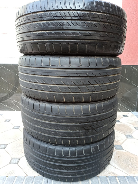 215/45/17 TRACMAX balon yushoq vse sezonniy