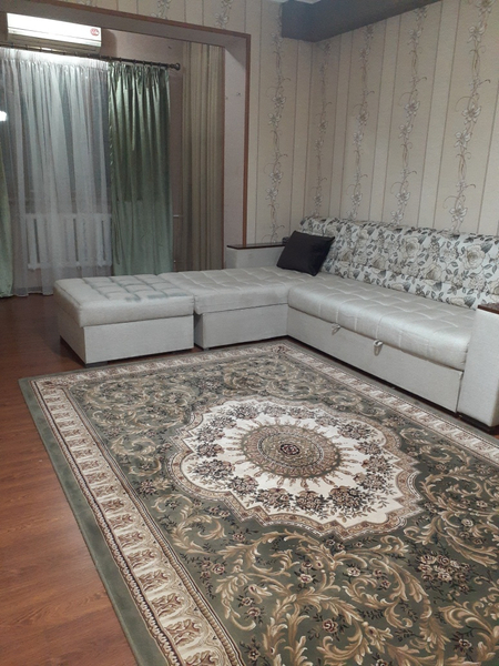 Kunlik uy bor Yunusobodа. Сдаю посуточно квартиру на Юнусабаде.