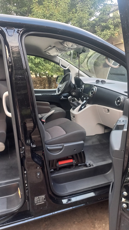 Jac M3 Miniven 8+1 o‘rindiqli transpor xizmati