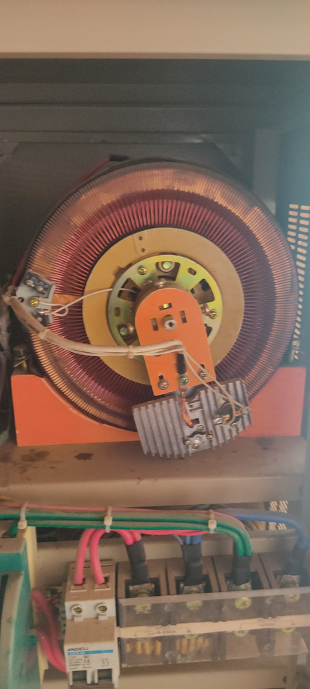 Andeli 30.000kv sotiladi sastayana ideal remont bo'magan