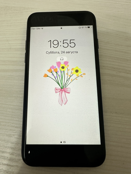 iPhone 7 black 128Gb