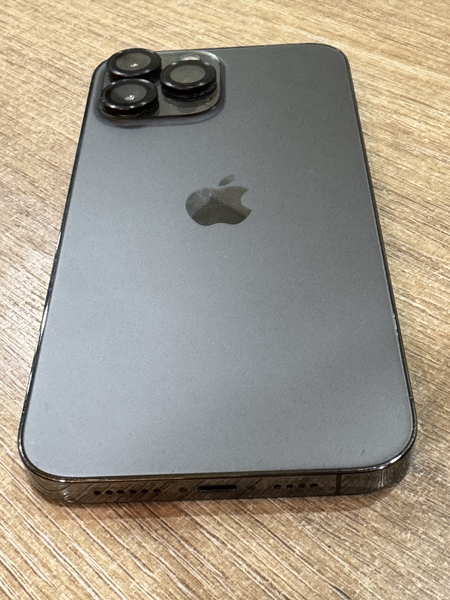 Iphone 13 pro max sotiladi srochni