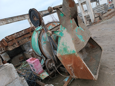 Beton meshalka sotiladi