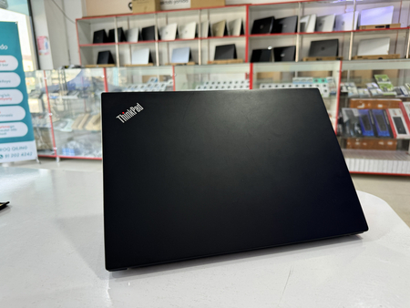 Ekrani sensorlik lenovo thinkpad core i5 keldi 16/512