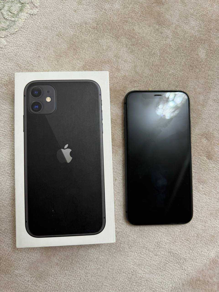 Iphone 11. 64.  GB.