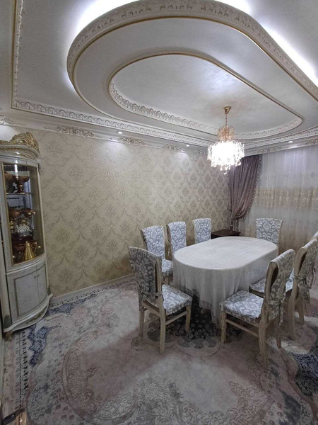 Срочно продам квартиру Юнусабад