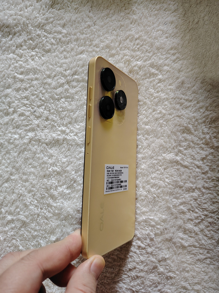 OALE Pop8 Pro  7/64GB Yangi
