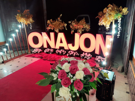 Dekoratsiya Onajon Otajon Opajon