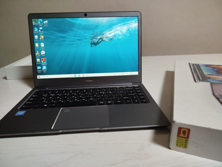 Noutbook netbook sotiladi