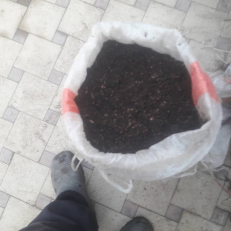 Продаются биогумус и черви