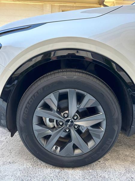 Продается срочно KIA SPORTAGE STYLE 2023