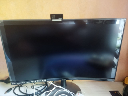Срочно продам монитор MCi Mp242C