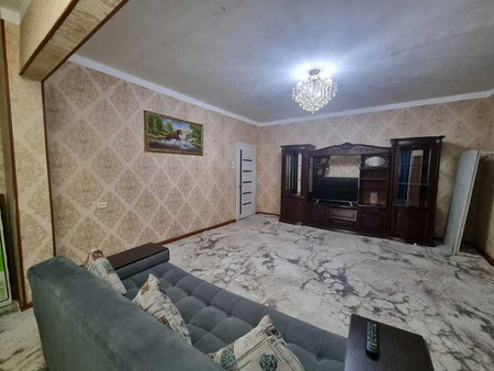 СРОЧНО  ПРОДАЕТСЯ! 1 комнатная на Юнусабаде! Средний этаж! (158676)