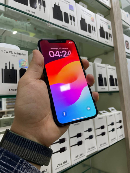 Iphone  12  pro    Blue