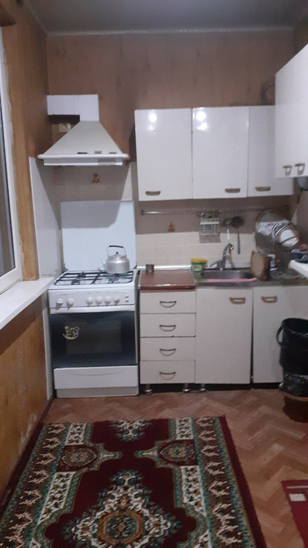 Dom sotiladi 5 xonali