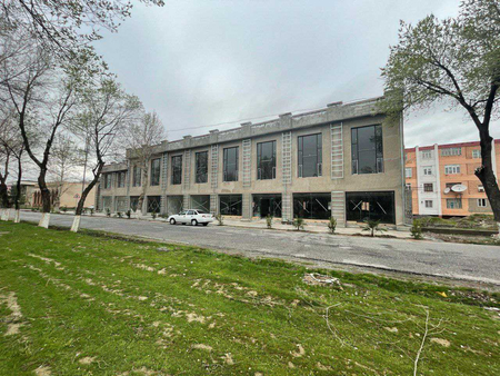 Тайёр бино арендага берилади. Майдони 1600 кв.м