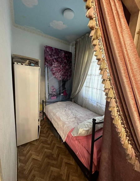 Чиланзар 21 срочно продаётся квартира 2*3/4/4