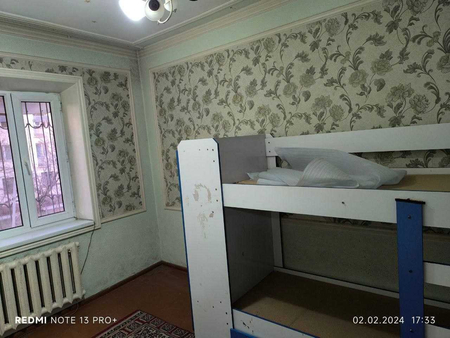 Район: Олмазор цена 64.000
Куча: Тансикбайва-3
Хоналар сони: 3/2/4