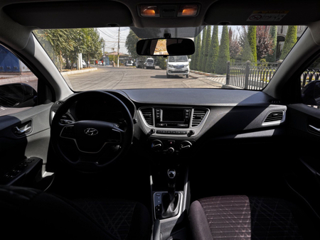 Hyundai accent 2020