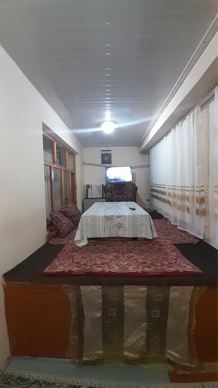 Srochna Tuzel 1 da 2 xonali kvartira sotiladi