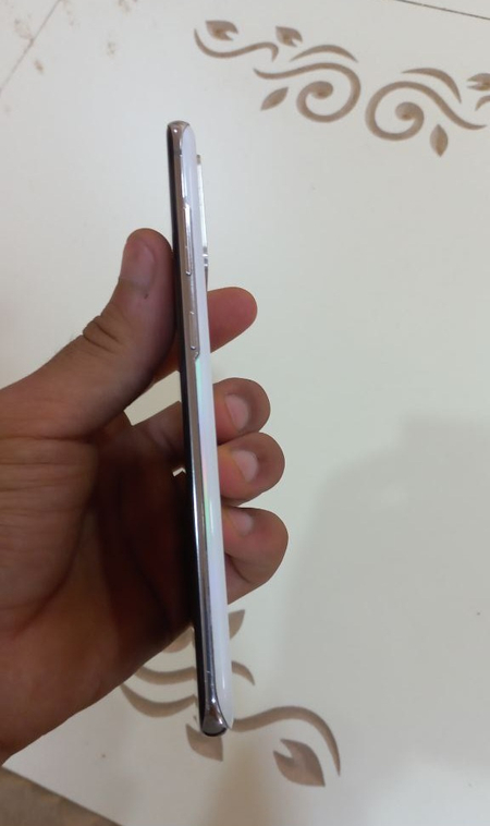 Samsung S20 Plus 12/256 gb