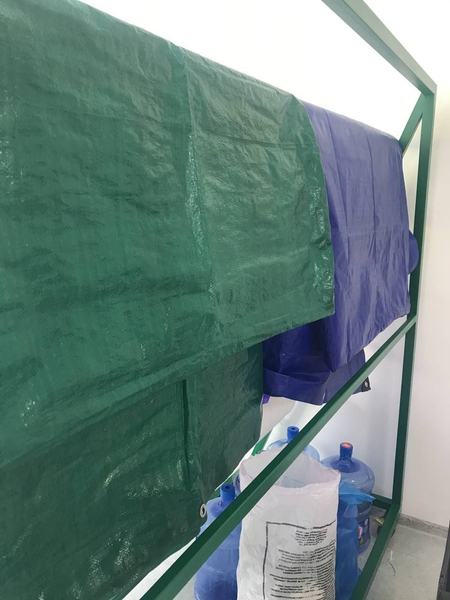 Tentlar PVX. Naves tent qadoqlangan. Quyoshdan himoya tent