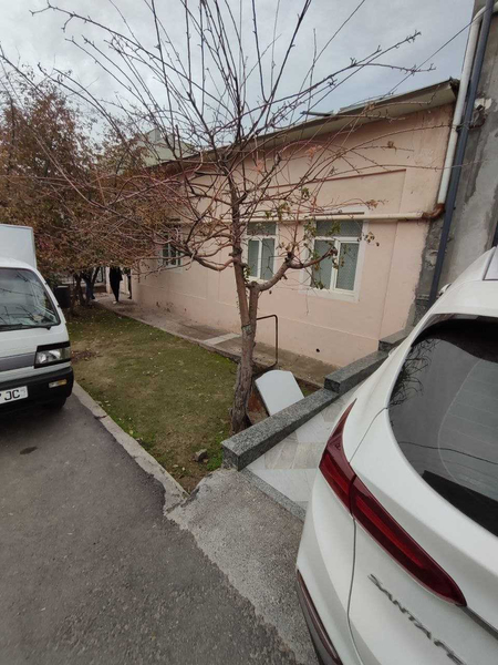 Продам участок 4 сотки под застройку махалля Козиробад , 16 Горбольниц