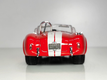 Ford Shelby Cobra 427 S/C 1965 1:24 масштабная модель машинка - Достав
