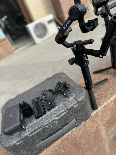 Ronin s asartiment bor