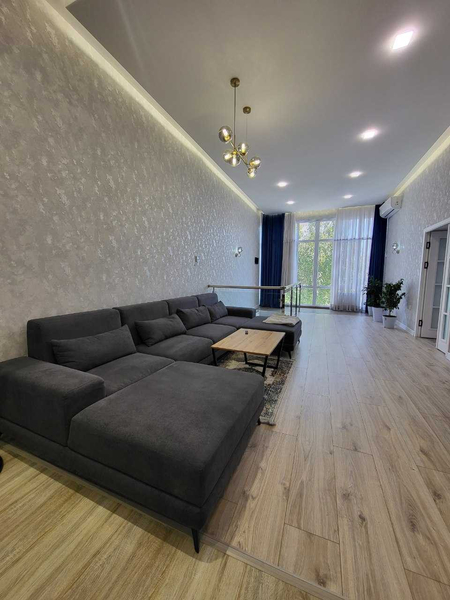 БУМ ижара 5 хона 4 сотих, Участка Иностранцев, Хитой id sh 935