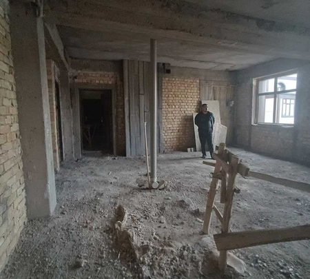 (К126791) Продается 4-х комнатная квартира в Алмазарском районе.
