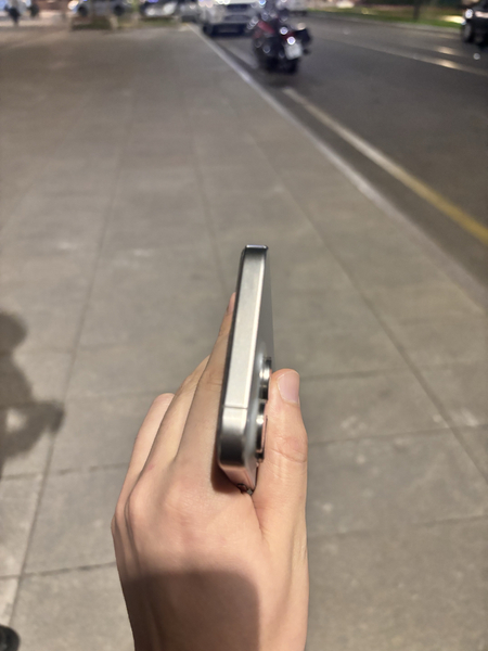 Iphone 15 pro max 256gb natural