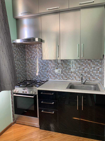 Юнусабад - 15, 5/2/5 с ремонтом 95 м², ор-р метро Туркистон=