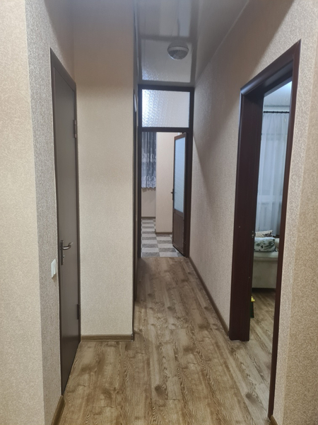 Продам Кв-2ком-2-4( Институт культуры) салон алиса.  Мирзо улугбекский