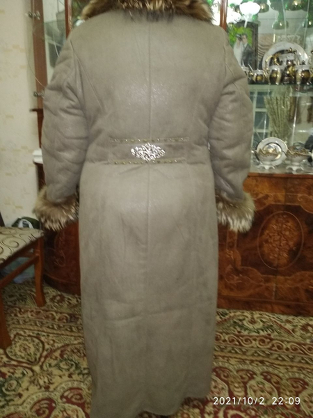Продаётся пальто