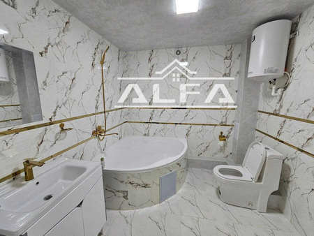2 xonali 80m² 2-qavat sotiladi.