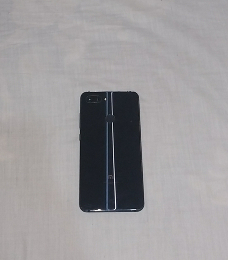 Telefon sotiladi