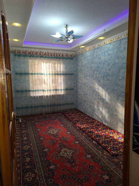 Сдаётся 3 комнаты на 1 этаже 300$