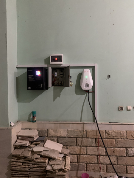 установка зарядное устройство для электромобилей