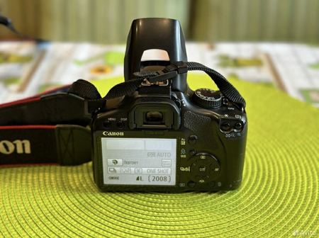 Canon EOS 450D.   EF-S18-55mm