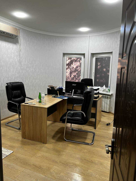 Офис Салон Стоматолог.80 кв.м ,3 каб,кухня м.Минор, Финансовый инст