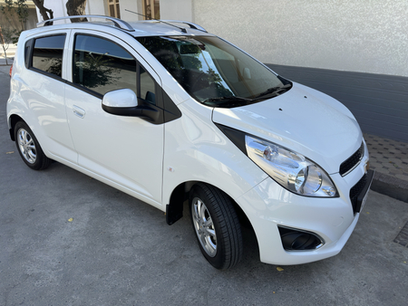 Arenda varyant Spark 4 aftomat 2022 yil 9000 km kraska toza