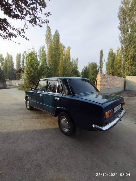 Vaz 2101 Jiguli. holati zoʻr yurip turgan moshina ishi yoʻq ..