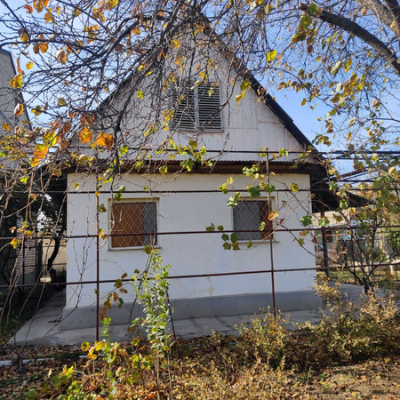 Продается дача в районе Янги Узбекистан